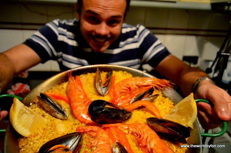 Como Fazer uma Paella Espanhola fácil no hostel (Passo a Passo!)